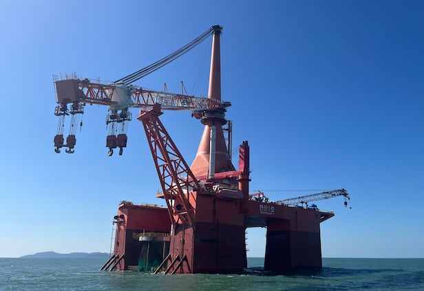 South Korea's Largest Offshore Wind Farm Faces Infrastructure Hurdles
