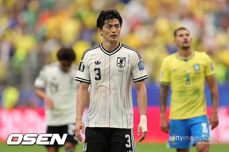 Japan's Three-Back System Troubles Brazil in World Cup Clash